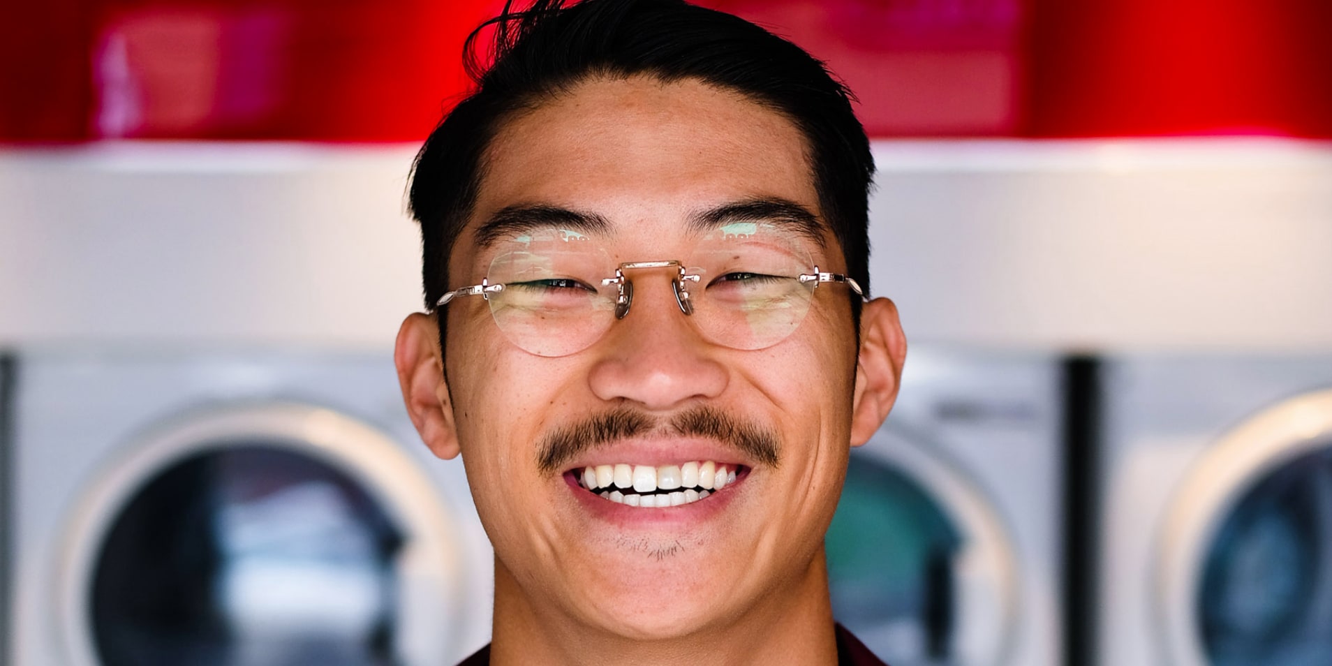 can you take photos of strangers