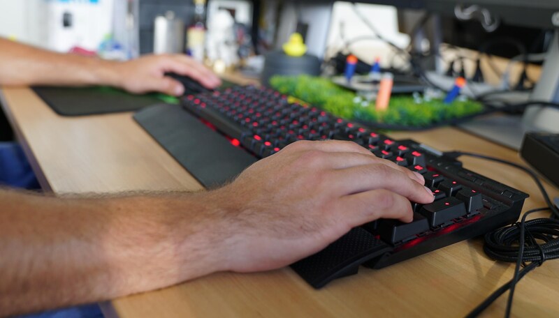 ESDF instead of WASD: our gaming control quirks - digitec