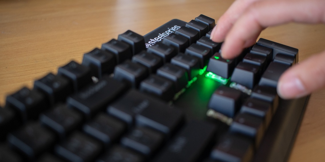 Steelseries APEX M750: Good, but not good enough for the price - Digitec