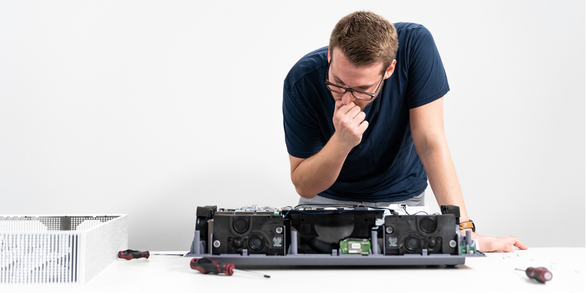 Teardown: how do laser projectors work? - digitec