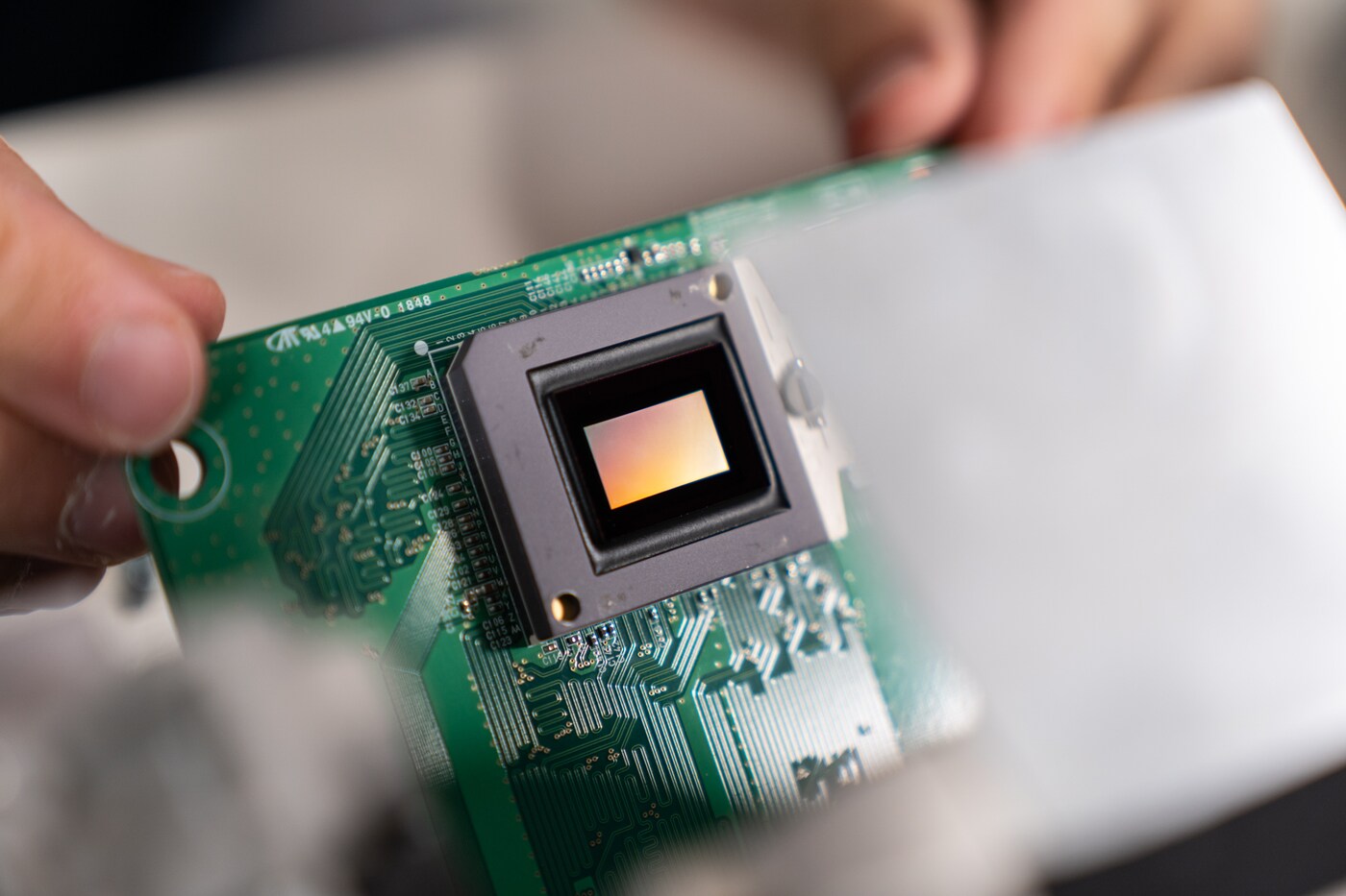 Teardown: how do laser projectors work? - digitec