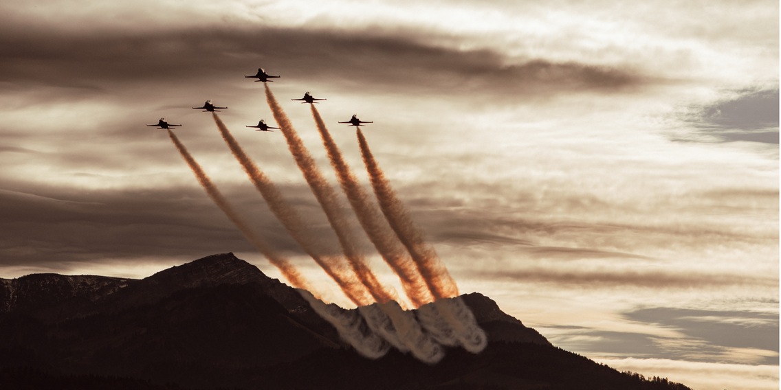 Tradition trifft TikTok: Wie die Patrouille Suisse im Hochformat ...