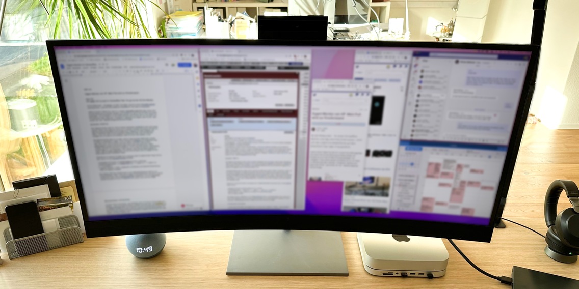 Giant monitor from HP: My desk becomes a cinema screen - Digitec