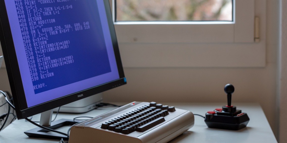 Blast from the past: programming in BASIC with the C64 - Digitec