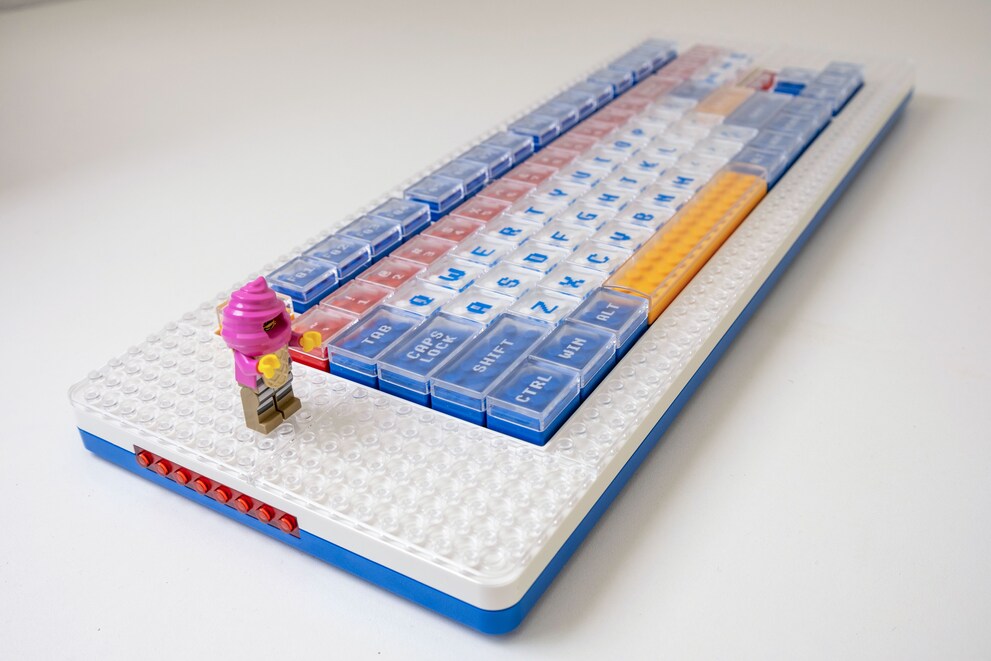 Keycap Kevin: Ich programmiere mein eigenes Game - digitec Keycap Kevin: Ich programmiere mein eigenes Game - digitec