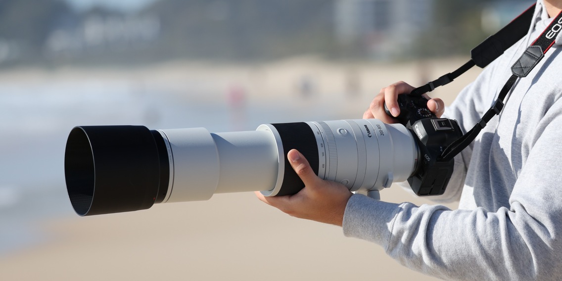 Canon lance un super téléobjectif 200-800 mm et deux autres objectifs ...