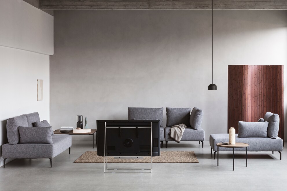 Free-standing televisions and TVs on stands - digitec
