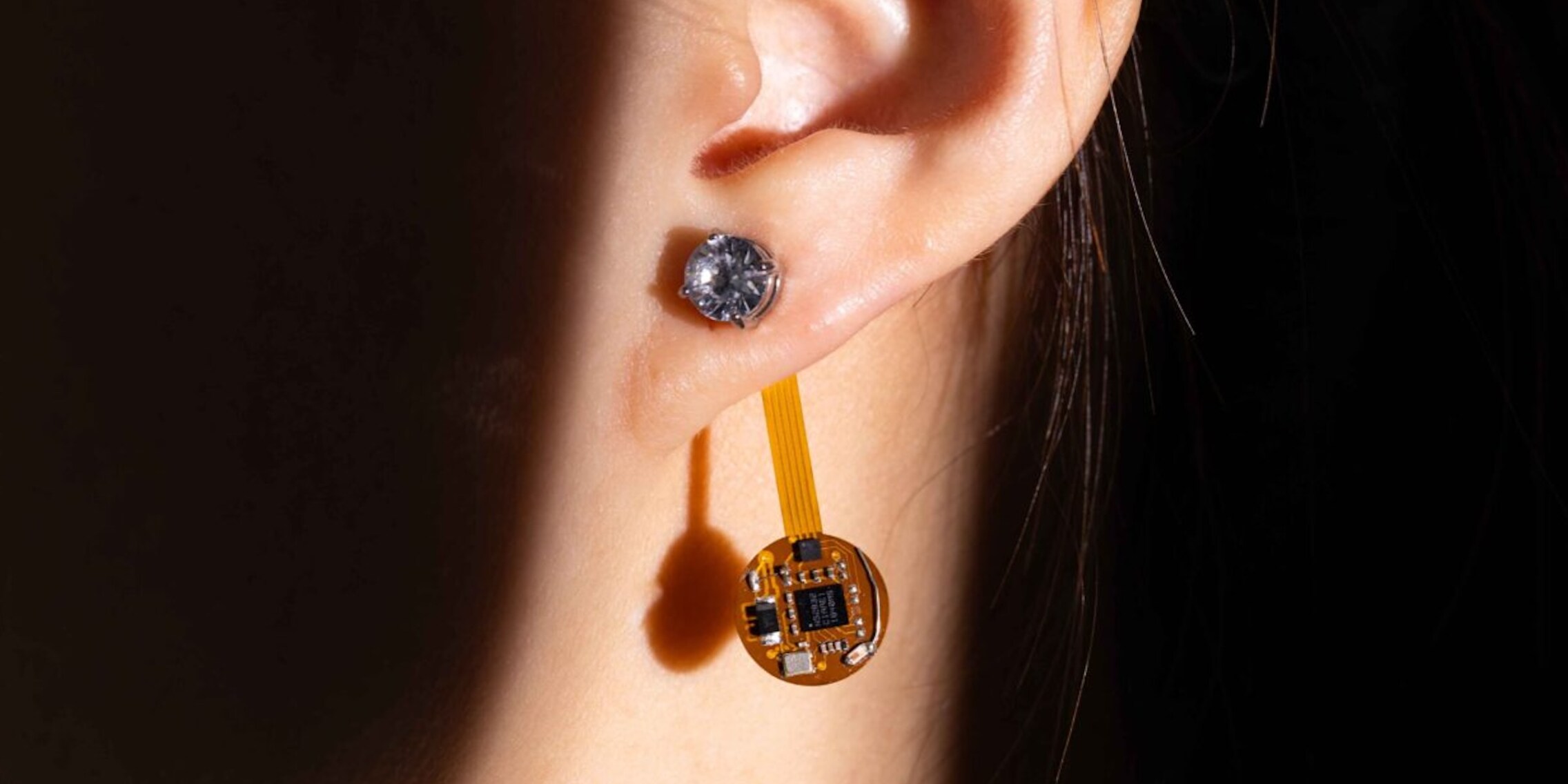 Thermal Earring: Ohrringe werden zum Gesundheits-Tracker - digitec
