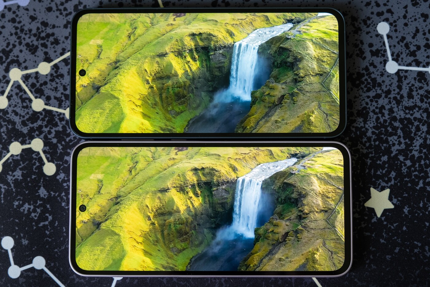 Samsung Galaxy A55 und Galaxy A35 im Test - digitec