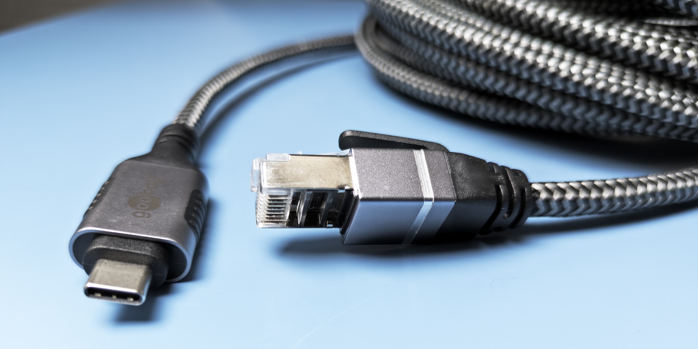 Goobay USB-to-RJ45 network cable review - digitec