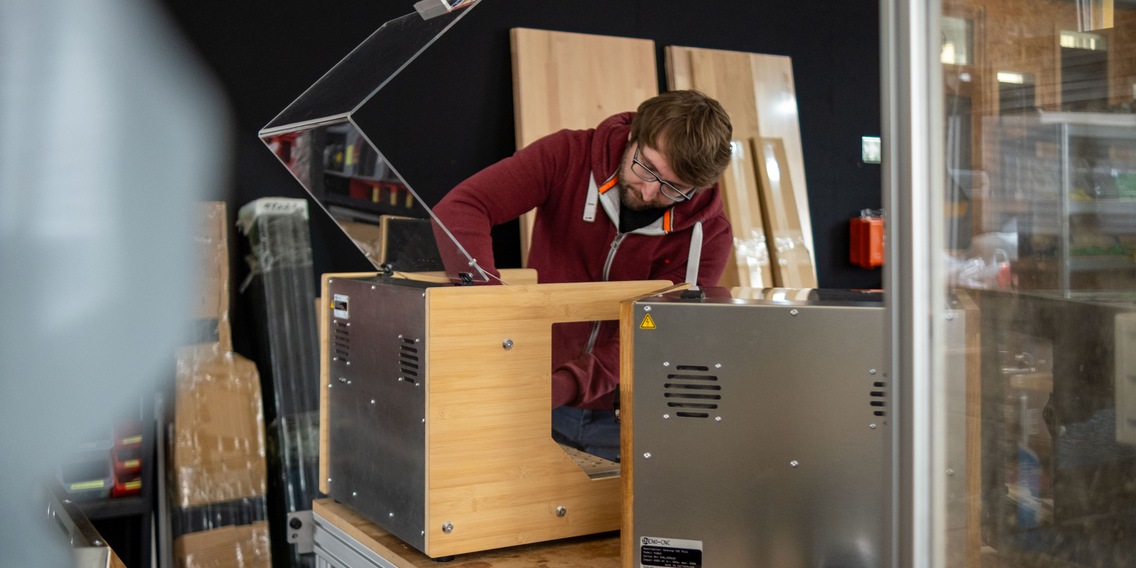 Kubus Pro: desktop CNC milling machine from Switzerland - Digitec