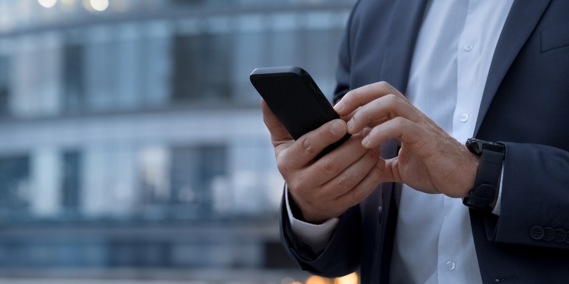 Are mobile phones getting cheaper in Switzerland? - Digitec