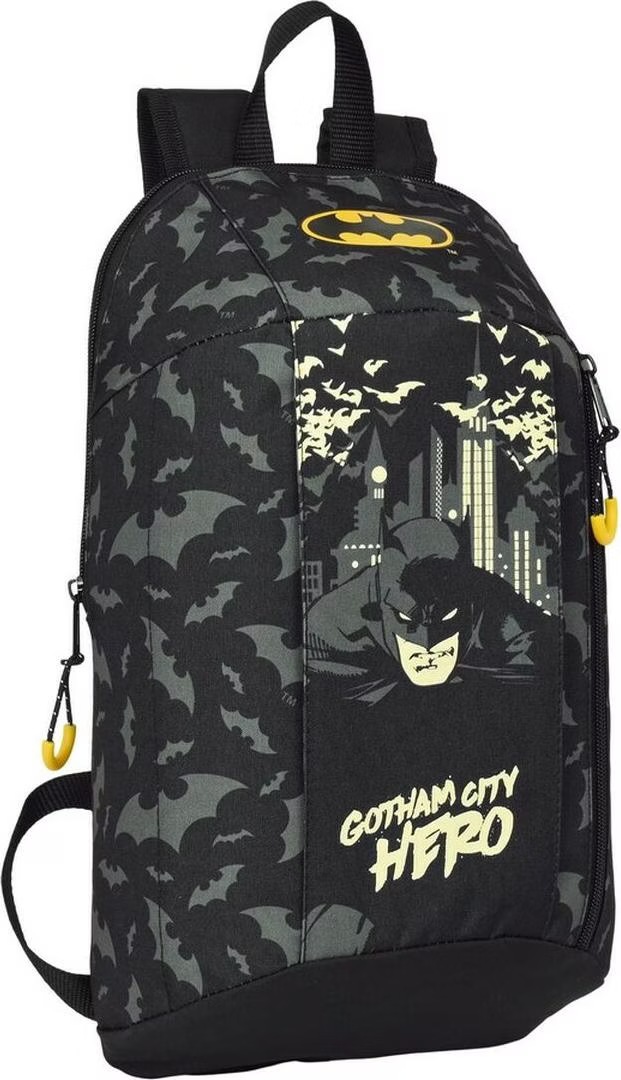 Batman Rucksack Hero Schwarz (22 x 39 x 10 cm) - kaufen bei Digitec