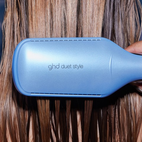 ghd Style™ Limited Edition - 2-in-1 Hot Air Styler in Icy Blue - digitec