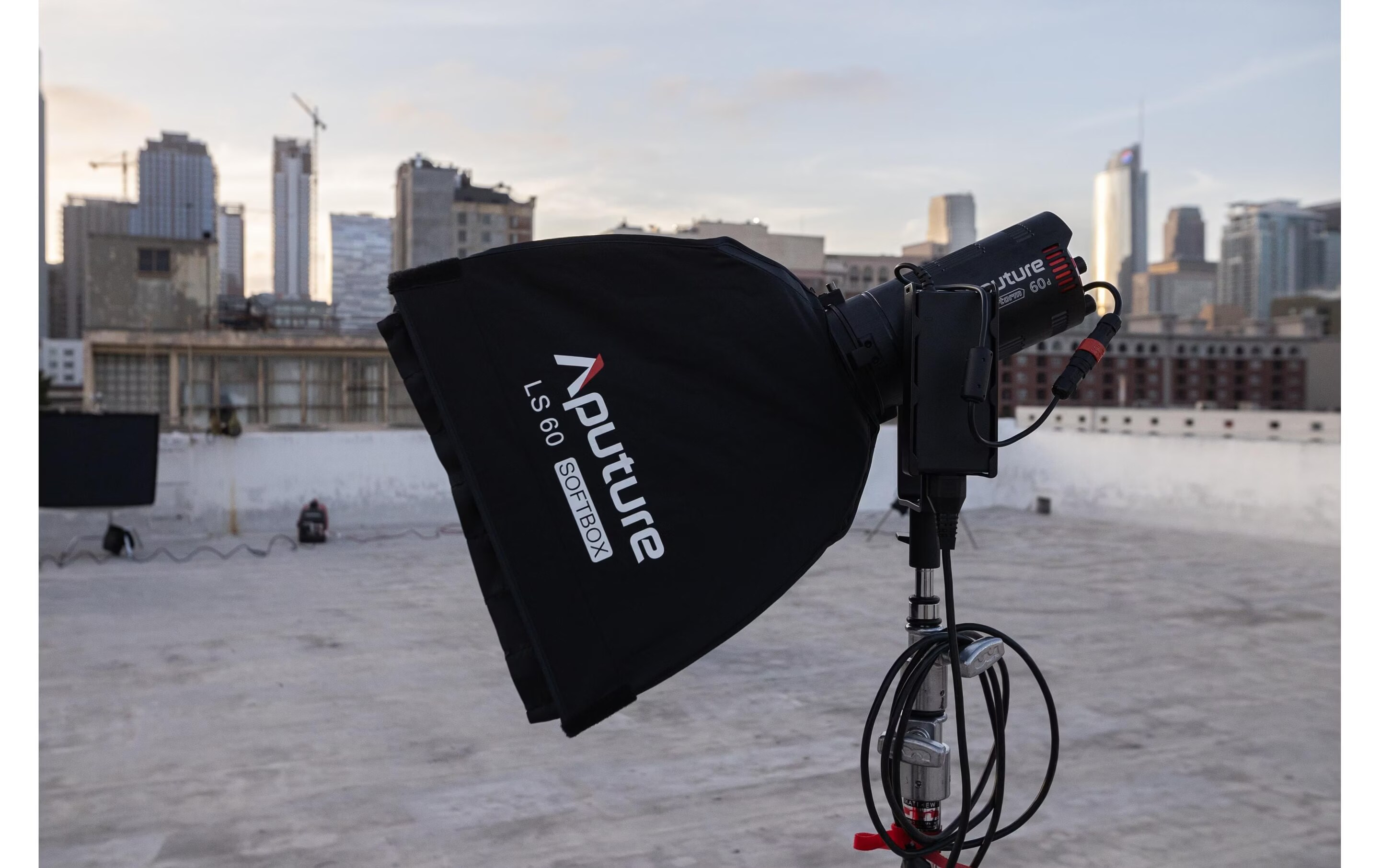 Aputure Softbox LS 60 (Softbox, 35 cm) - kaufen bei digitec